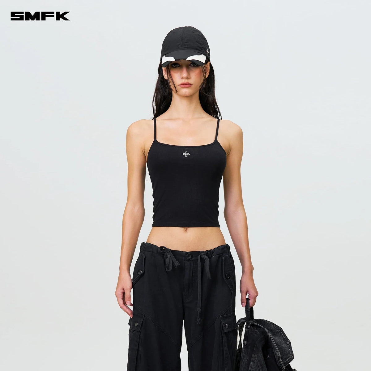 COMPASS HUG EXTRA-LONG SPORTS STRAP TOP BLACK – 8pm Canada Store